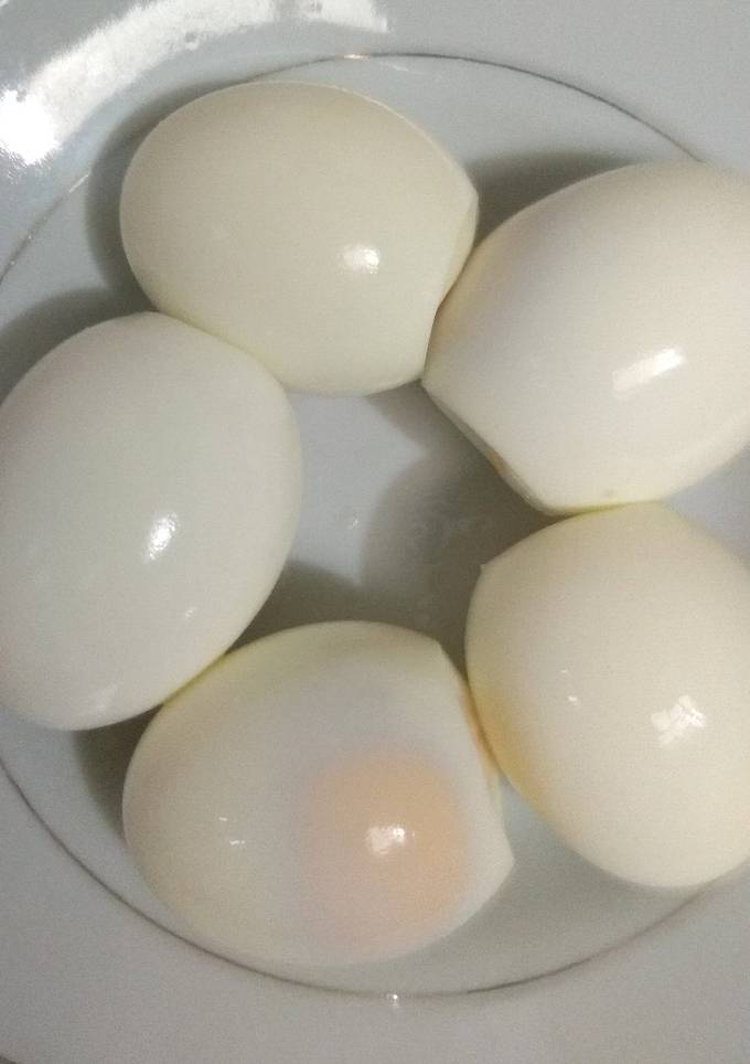 Resep Telur Rebus Hemat Gas (5 menit) oleh Dapur Inong - Cookpad