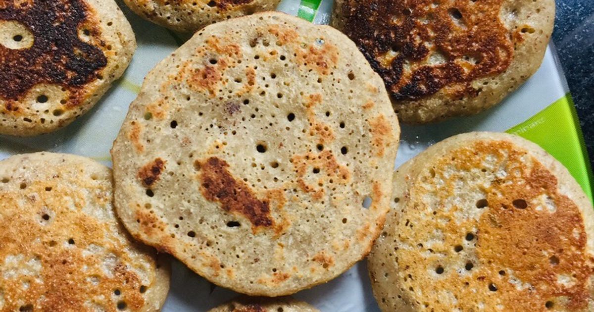 Nendran Banana Jowar Pancakes Recipe by azhagum arokiyamum ...