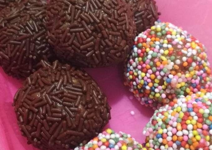 Resep Chocolate Ball oleh Adintifa - Cookpad