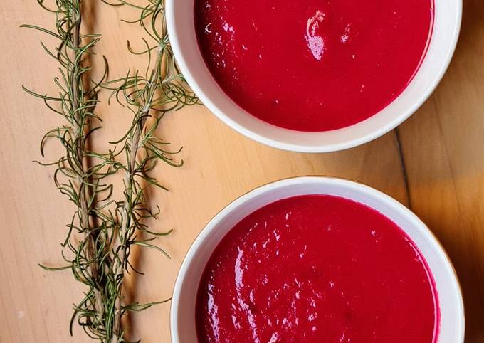 Sopa de remolacha 🫕 betabel Receta de Mate Amargo🧉🍪- Cookpad