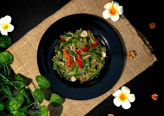 Resep Tumis Lompong (Batang Talas) oleh Enik Sulistyawati - Cookpad