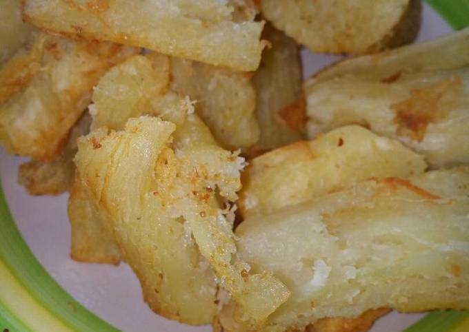 Resep Singkong Goreng "Balok" simple tanpa msg oleh Mutia Hasna - Cookpad