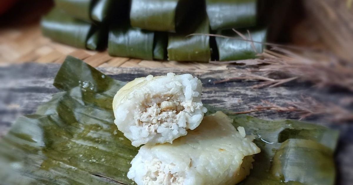 Resep Buras Isi Ayam oleh Meiga Candinegara - Cookpad