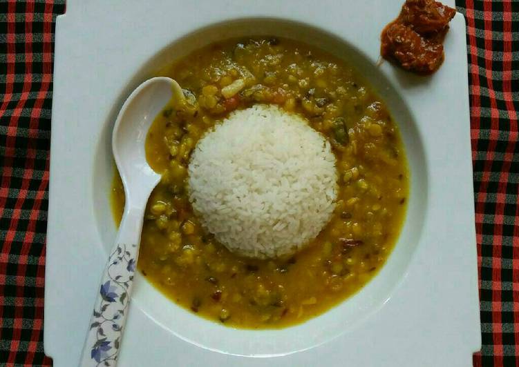 Daal and Rice Recipe by Seema Verma - Cookpad India