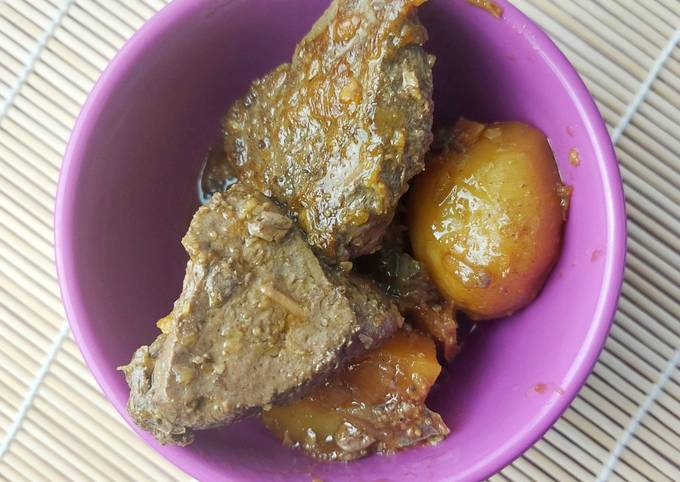 Resep Semur Ati Sapi (Hati Sapi) Kentang sederhana oleh Puspitasari ...