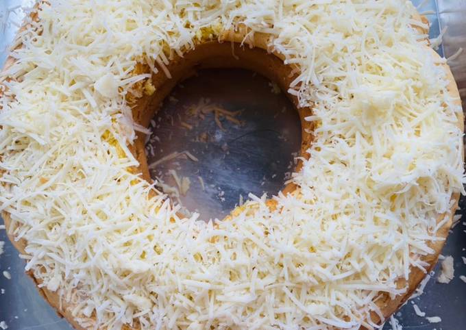 Resep Bolu keju serut oleh Rina Sakha - Cookpad