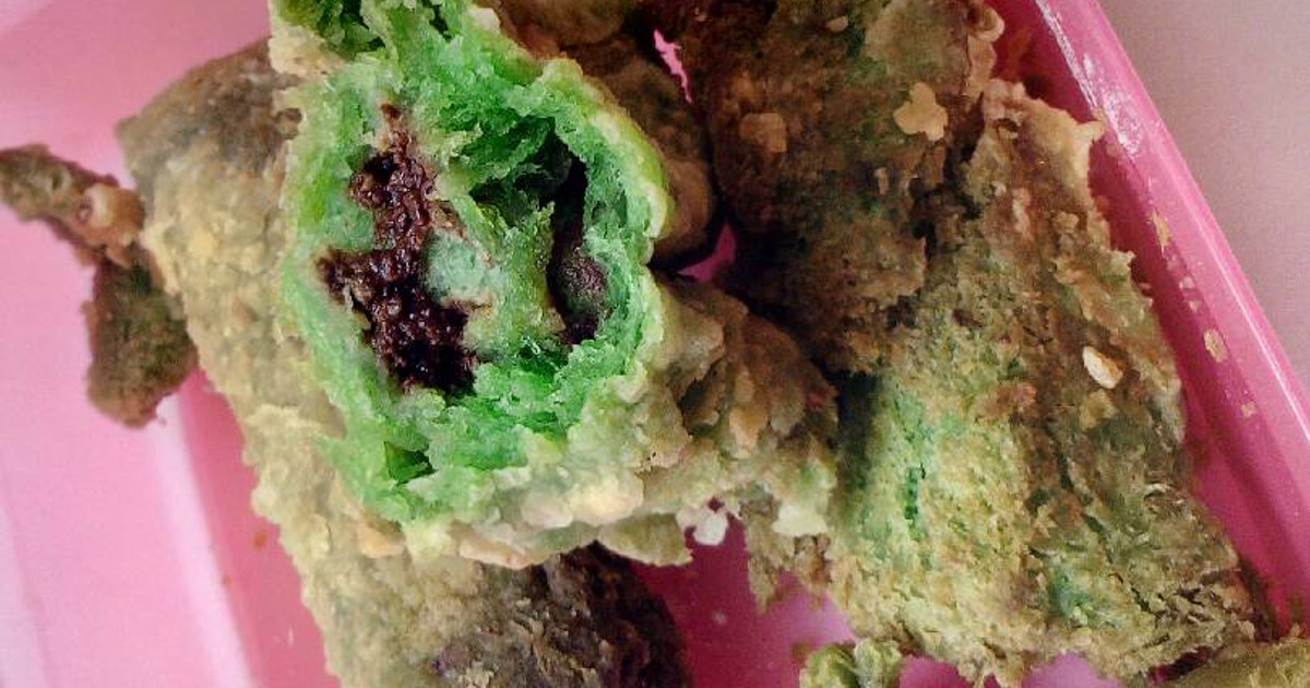 Resep Roti Tawar Gulung Piscok Kriuk Diluar Lumer Di Dalam oleh febry ...