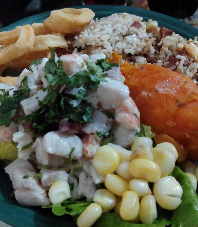 Ceviche Mixto Peruano Ingredientes Y Preparacion