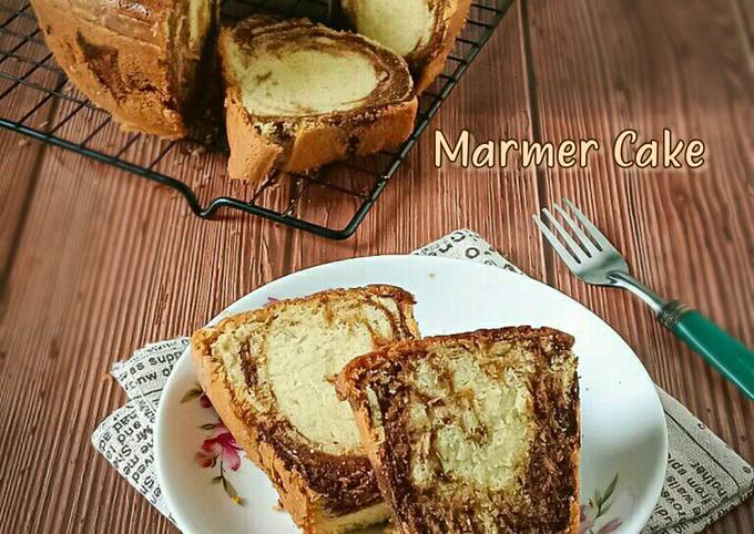 Resep Marmer Cake Jadul (metode All in one) oleh Yuliana.Menjoi - Cookpad