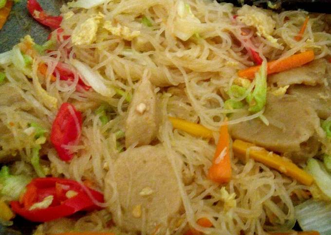 Resep Bihun Jagung Goreng with Baso dan Sayur oleh Nisa - Cookpad