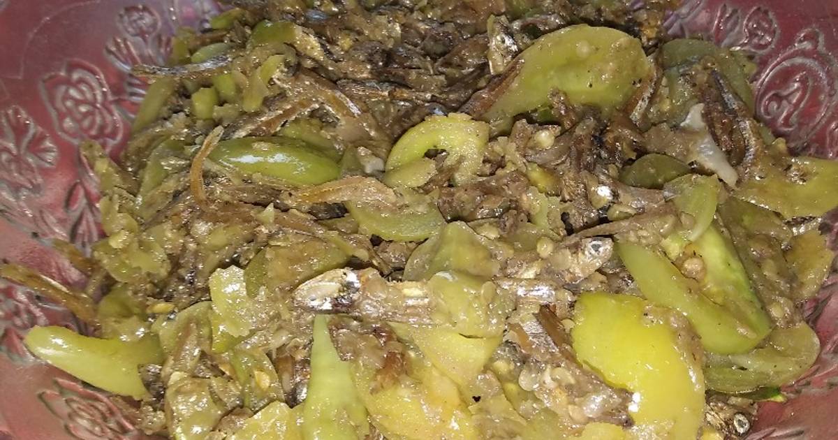 Resep Sambap teri tomat hijau oleh Itta Kurnia Sari - Cookpad