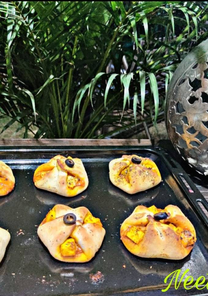 Neeti Patel દ્વારા રેસીપી ઝીંગી પનીર પાર્સલ (ડોમીનોસ સ્ટાઈલ)(Zingy ...