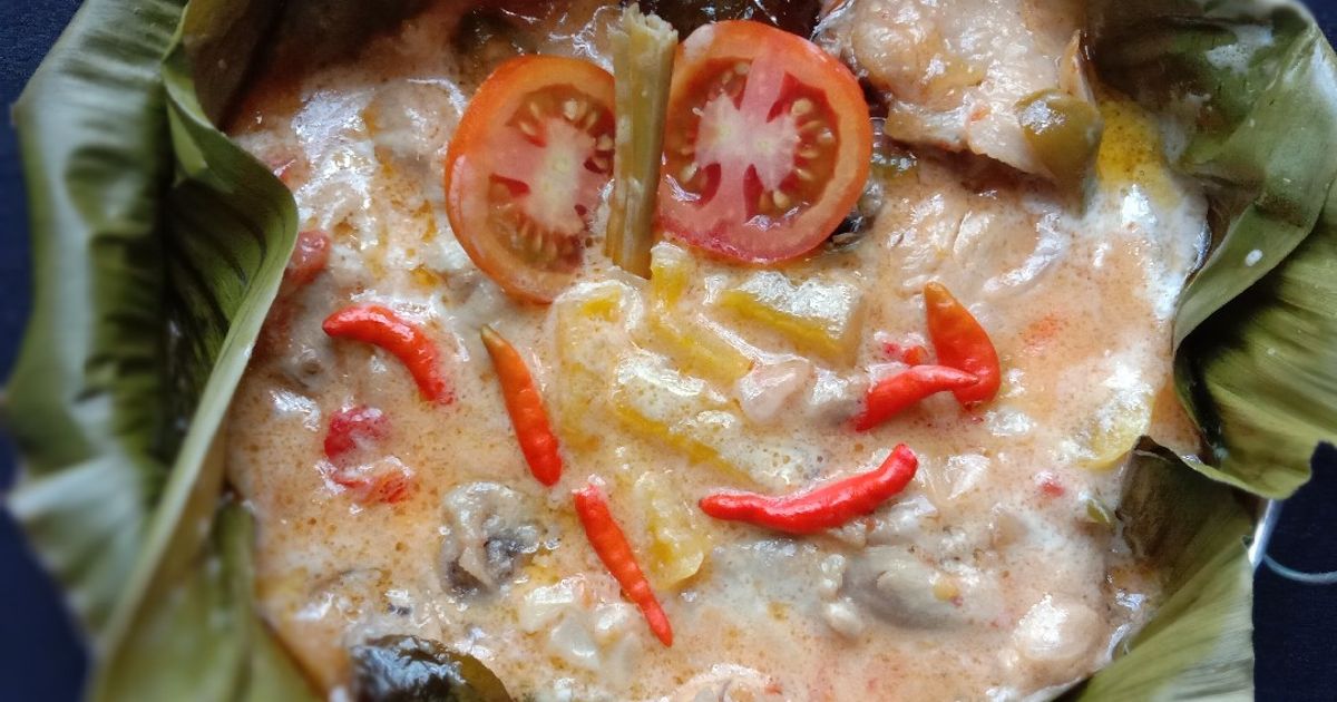 Resep Garang Asem Ayam Mangga Muda oleh Eka Bundanya Rizky - Cookpad