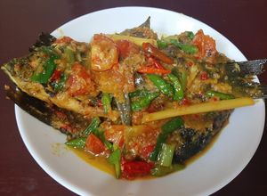 Resep Aneka Olahan Ikan Mas Enak & Praktis: Sederhana, Bergizi, dan ...