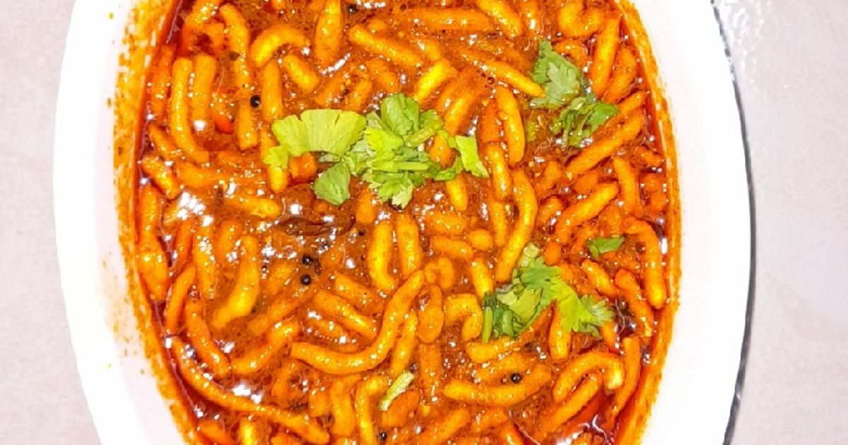 ढाबा स्टाइल सेव टमाटर की सब्जी (Dhaba Style Sev Tamatar Ki Sabzi Recipe ...