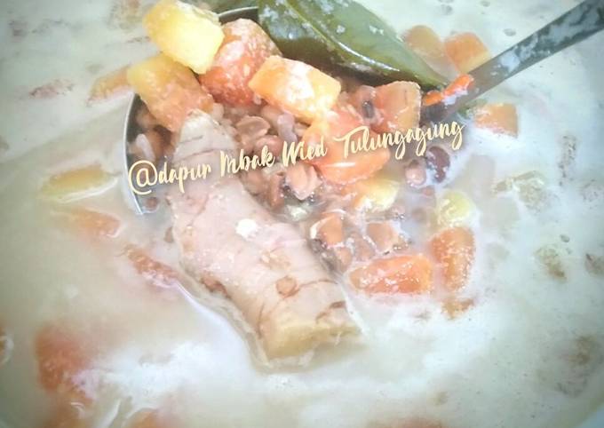 Resep 65. Jangan Kates Mampo - Kacang Tolo with Tempe Bosok oleh Dapur ...