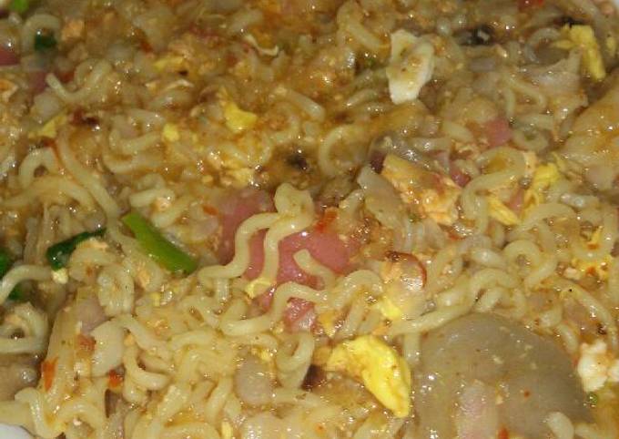 Resep Seblak x mie sedap kuah kari ayam oleh Vintadya Dwi Nastiti - Cookpad