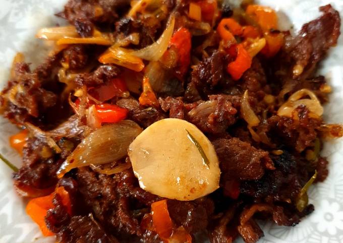 Resep Slice Beef Sambal Matah oleh Saza's Homebaked - Cookpad Resep Slice Beef Sambal Matah oleh Saza's Homebaked - Cookpad