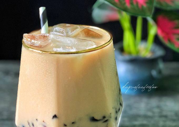 Resipi Teh Ais Cincau oleh Kakak Faa - Cookpad