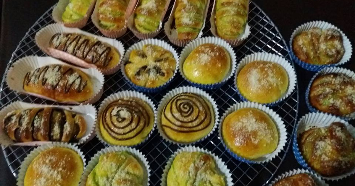 Resep Roti Manis (Filling Kacang Ijo Pandan & Coklat) oleh Sailirrahma ...