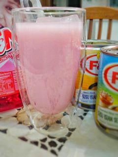 Resipi Sirap Bandung Ice Cream Soda oleh Jemilah Tukimin - Cookpad