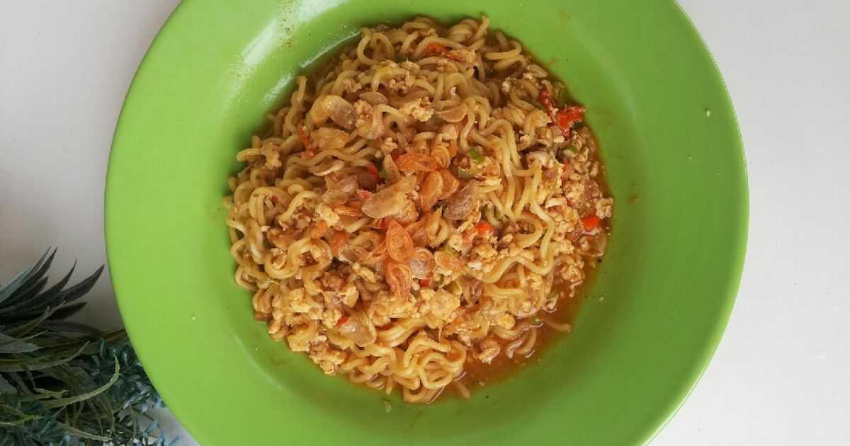 Resep mie nyemek indomie goreng rebus rumahan enak dan mudah - Cookpad