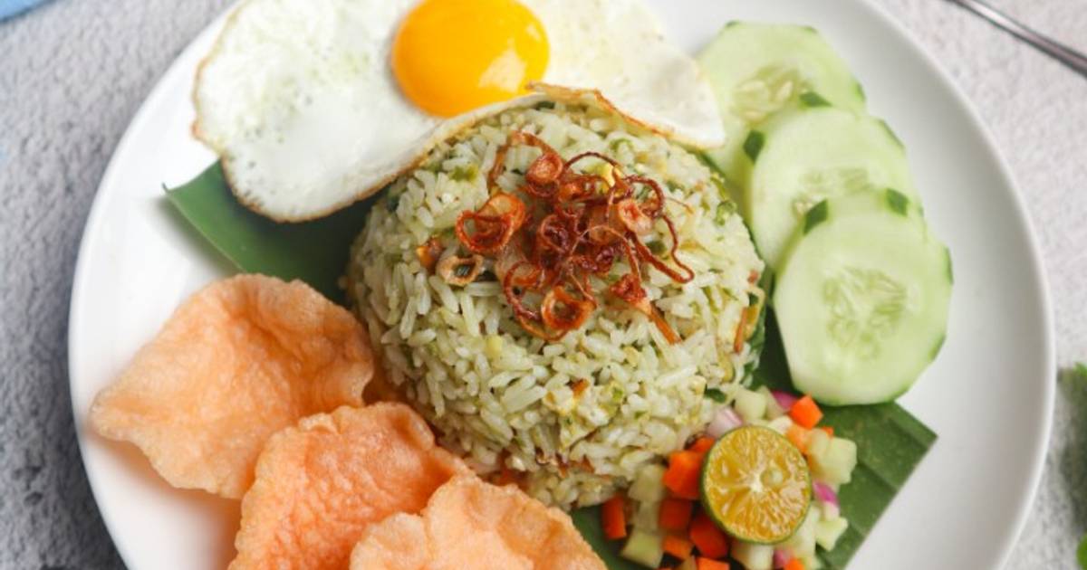 Resep Nasi Goreng Teri Cabe Ijo oleh djanara.homecook - Cookpad