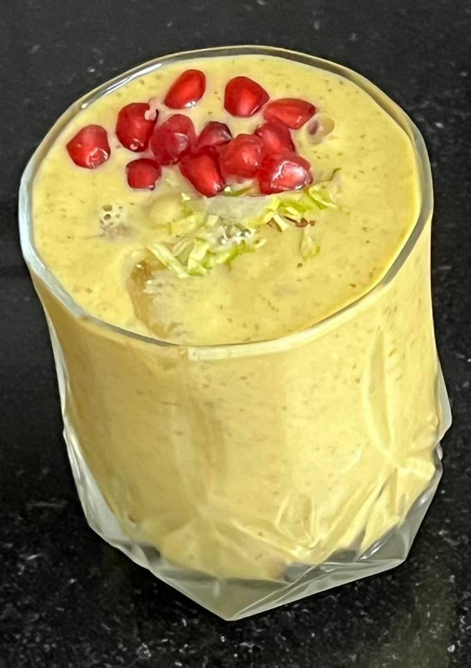 Healthy Mango 🥭 Smoothie Recipe by Alka Bhandari - Cookpad