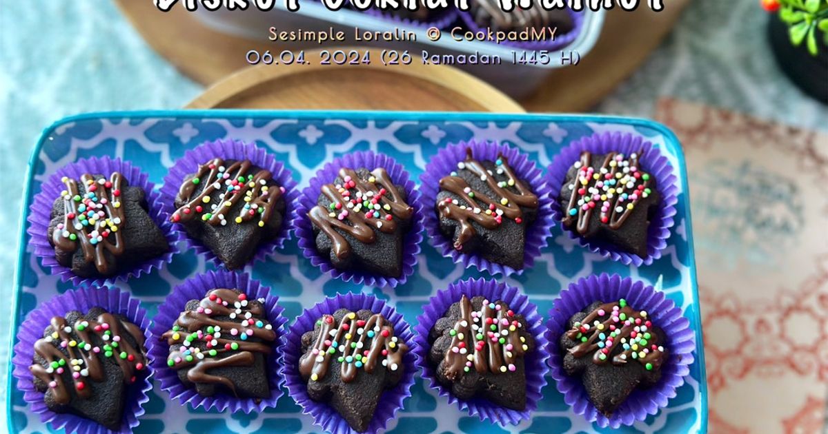 Resipi Biskut Coklat Walnut (Biskut Raya) oleh Sesimple Loralin - Cookpad