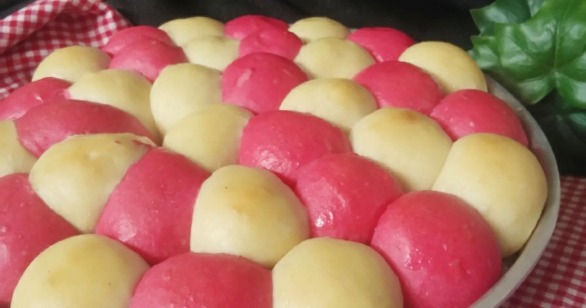 Resep Roti Merah Putih oleh Mamah Aura - Cookpad