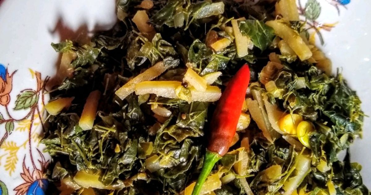 Sajna(moringa) Saag Recipe by Dr.Madhumita Mishra - Cookpad