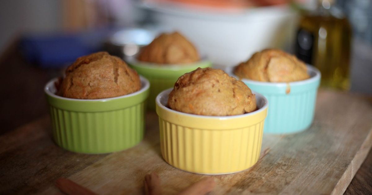 Little Carrot Cakes With Extra Virgin Olive Oil Recipe by Olive Oils ...