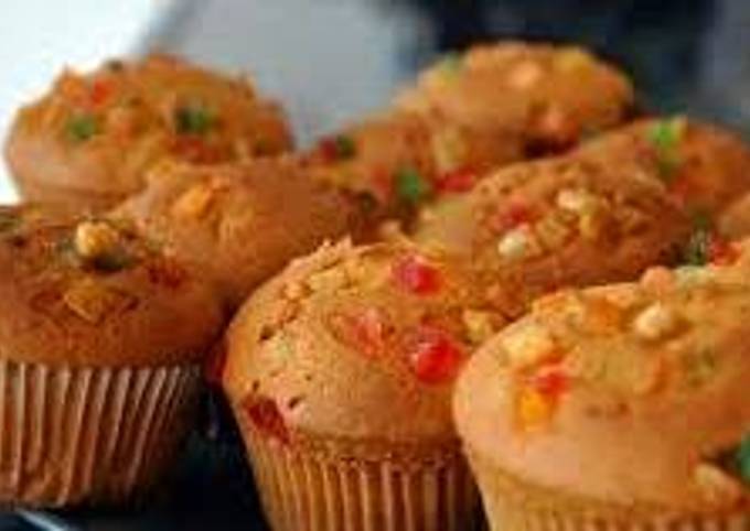 TUITY FRUITY MUFFINS Recipe by Toffee7 - Cookpad