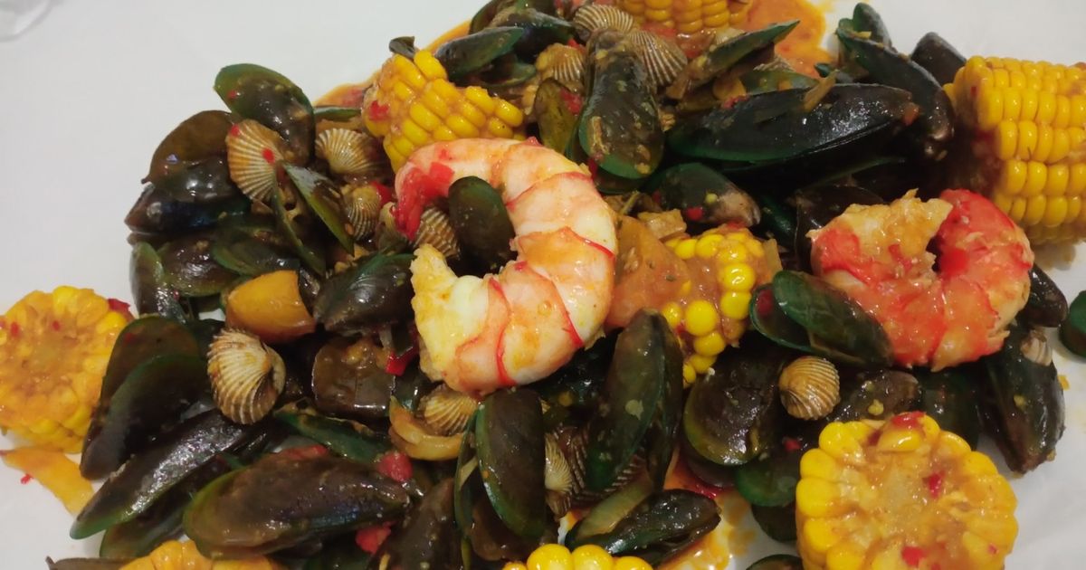 Resep seafood tumpah rumahan enak dan mudah - Cookpad