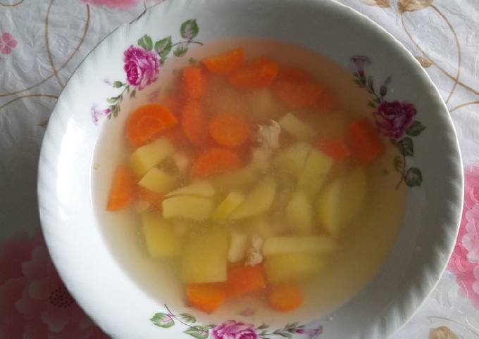 Resep Sup kentang wortel simple 14m oleh Nicholas William - Cookpad