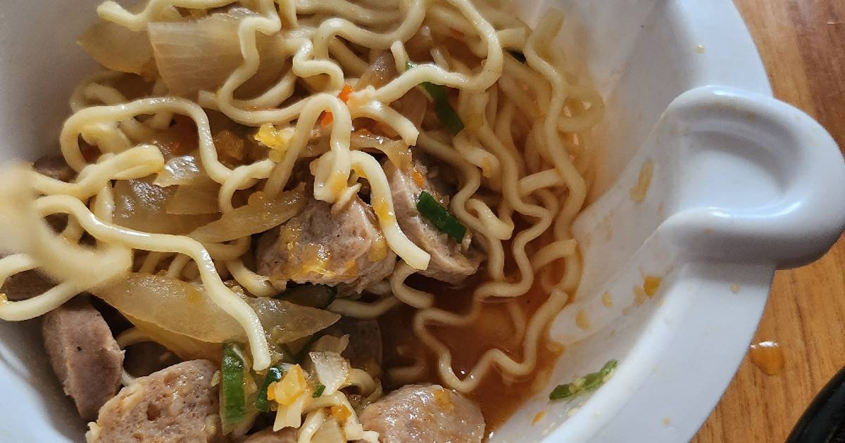 Resep Mie bakso sosis kuah tomat oleh Neng-Chu-Lia - Cookpad