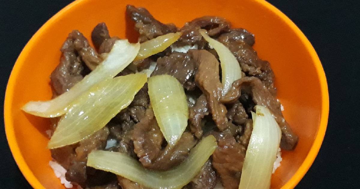 Resep Daging Gyudon ala Yoshin*ya Homemade oleh Luxy Lutfiana - Cookpad