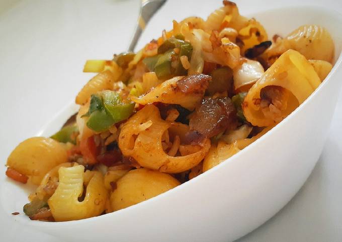 Veg fried pasta rice Recipe by Sabrina Yasmin - Cookpad