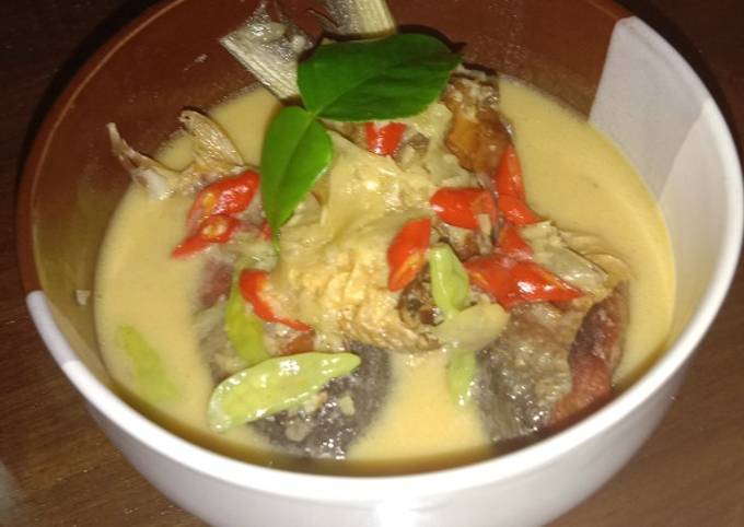 Resep Semur bandeng oleh SETITI - Cookpad