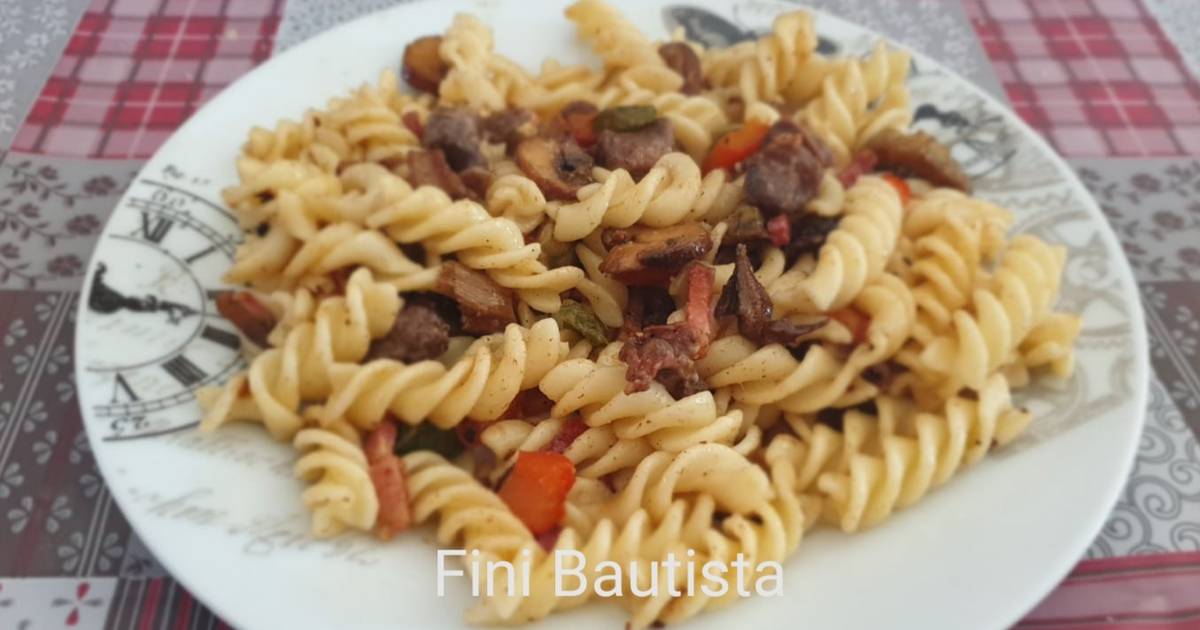 Espirales de pasta con verdura y bacon Receta de Fini Bautista Angulo ...