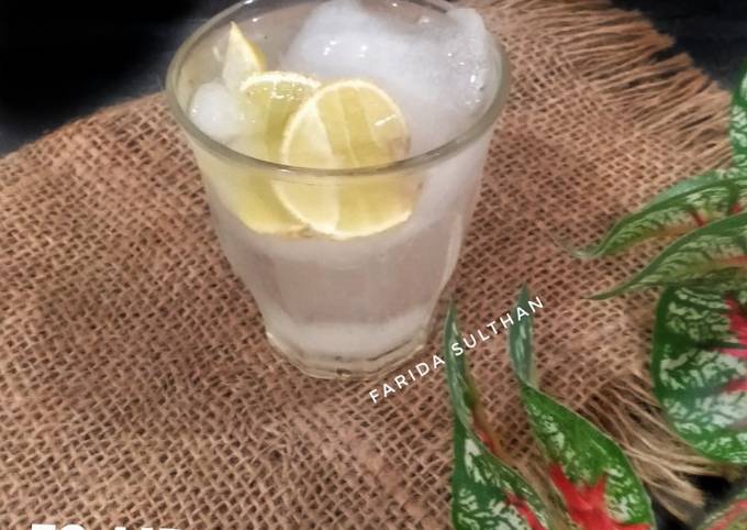 Resep Es Air Kelapa Jeruk Nipis oleh farida Sulthan 🇮🇩 (IG. Malika02782) - Cookpad