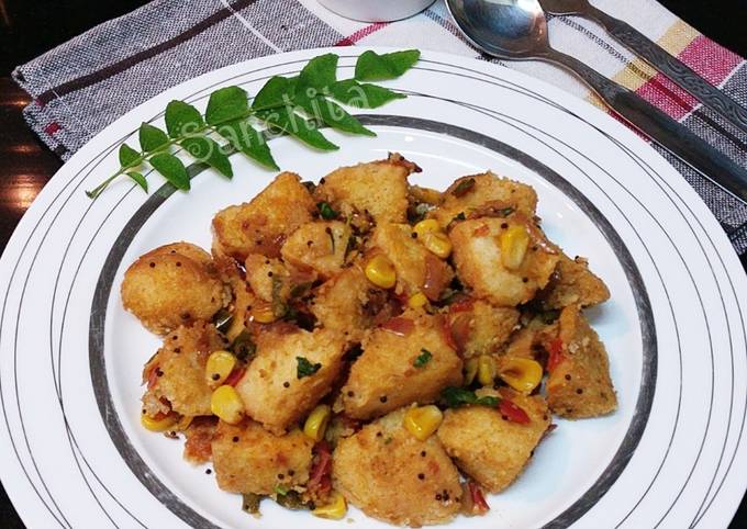 Schezwan Masala Idli Fry Recipe by Sanchita Mittal - Cookpad