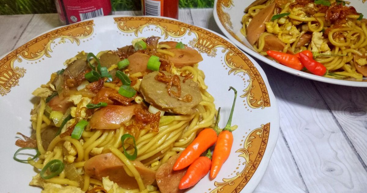 Resep Mie Goreng Tek Tek Spesial oleh Ummu Azzahra - Cookpad