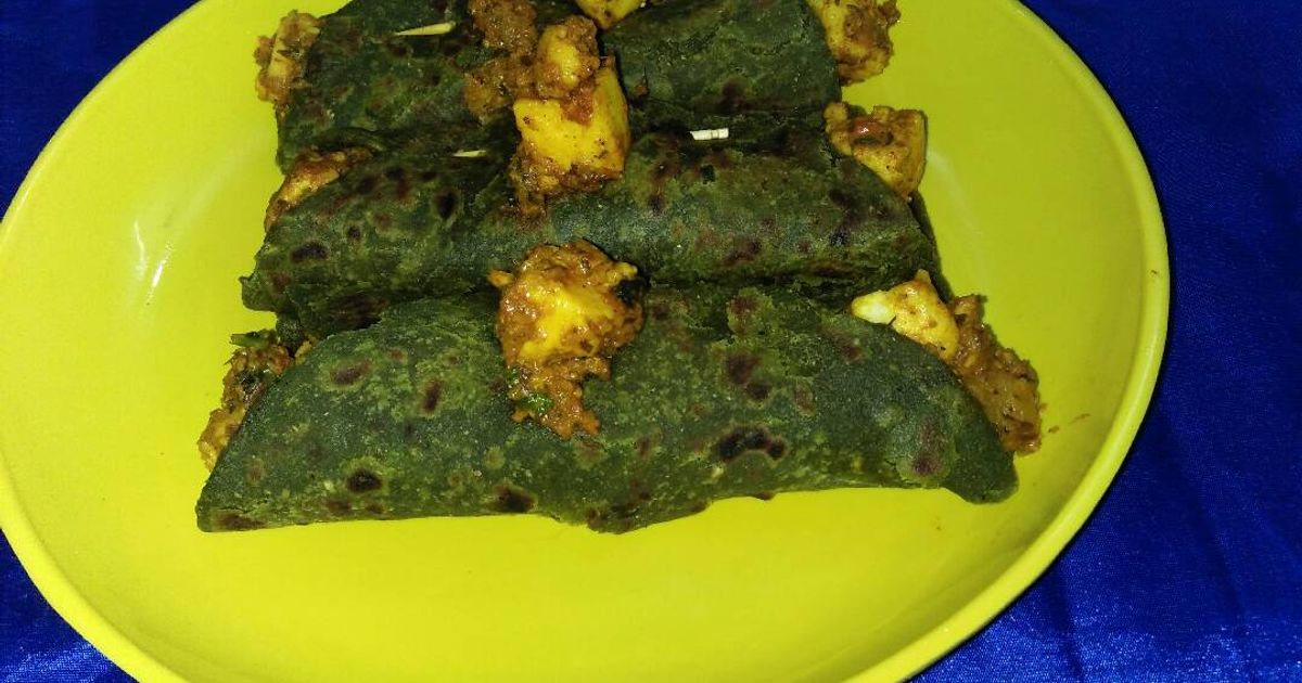 Palak Paneer Paratha Rolls Recipe by Kalpana Pachori - Cookpad