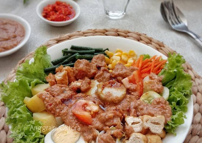 Resep Gado Gado Surabaya oleh Anggraini Oktora - Cookpad Resep Gado Gado Surabaya oleh Anggraini Oktora - Cookpad