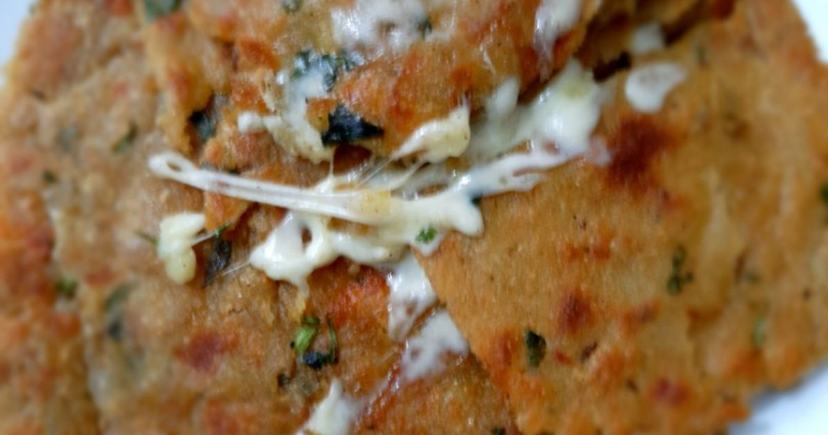 Multigrain Flour Cheese Paratha Recipe by Uzma Syed - Cookpad