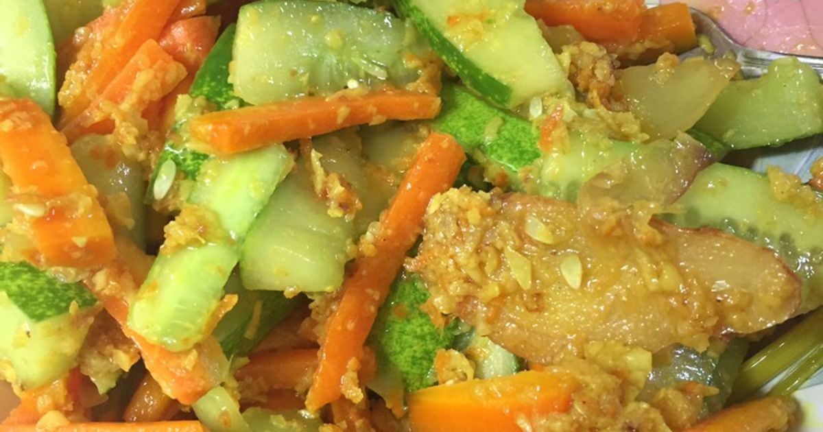 Resep tumis acar timun bumbu kuning rumahan enak dan mudah - Cookpad