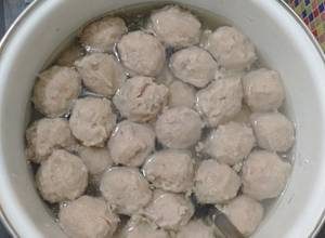 147 resep cara buat pentol daging enak dan mudah - Cookpad