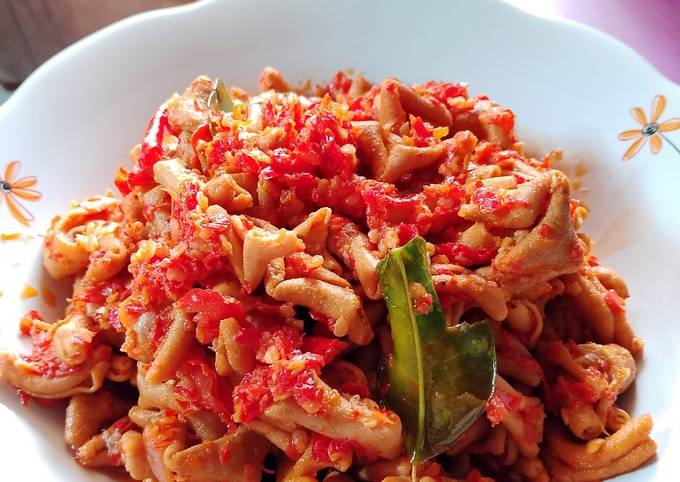 Resep Usus Ayam Balado oleh Amanda Octaviana - Cookpad