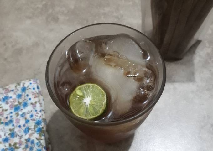 Resep Es teh jeruk nipis+kayu manis oleh Ani Brilian - Cookpad